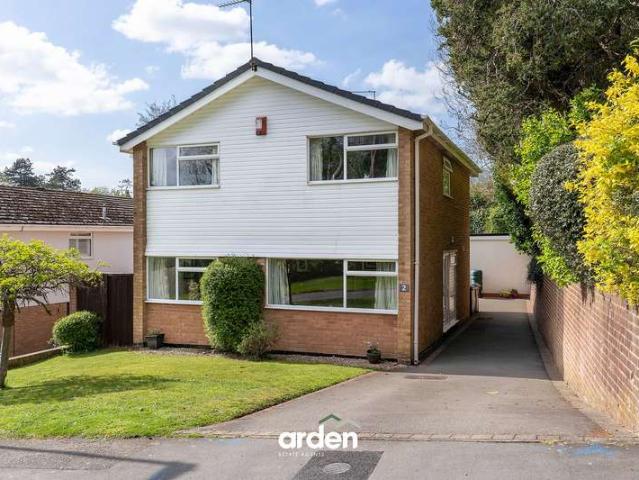 4 Bedroom Property