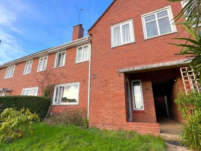4 Bedroom Property