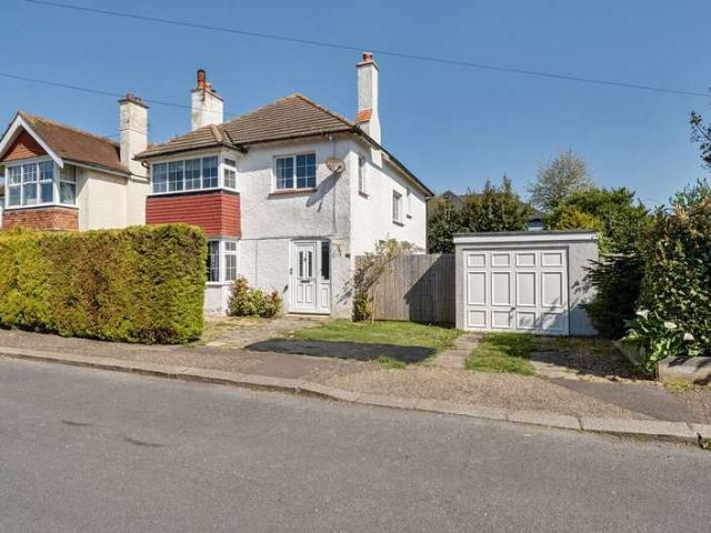 4 Bedroom Property