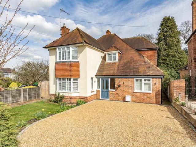 4 Bedroom Property