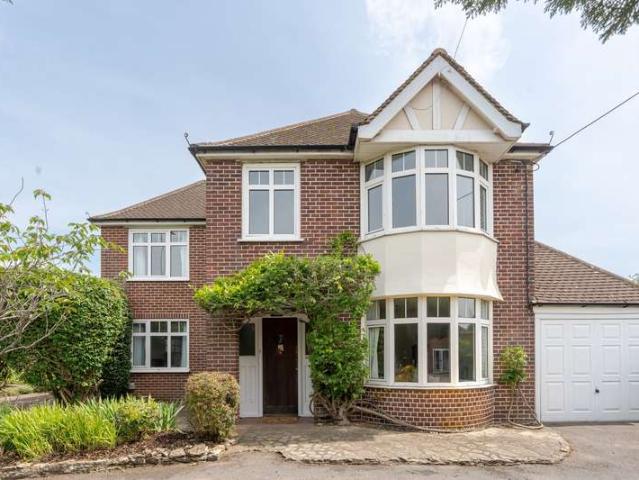 4 Bedroom Property