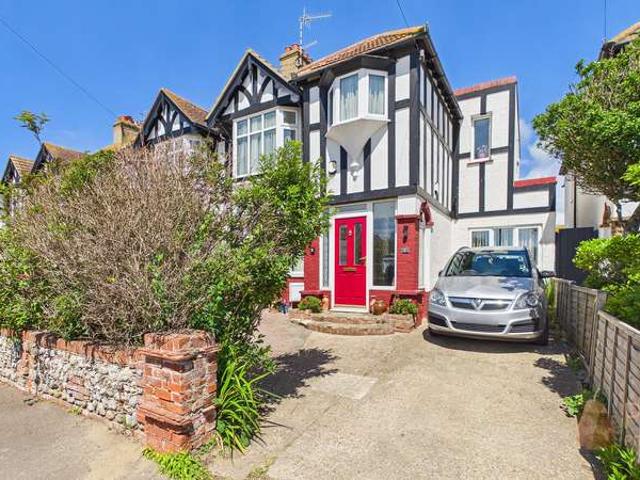 4 Bedroom Property