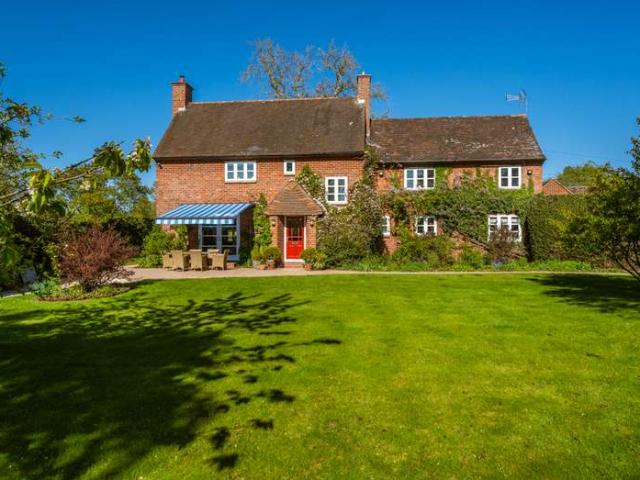 4 Bedroom Property