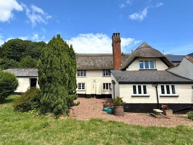 4 Bedroom Property