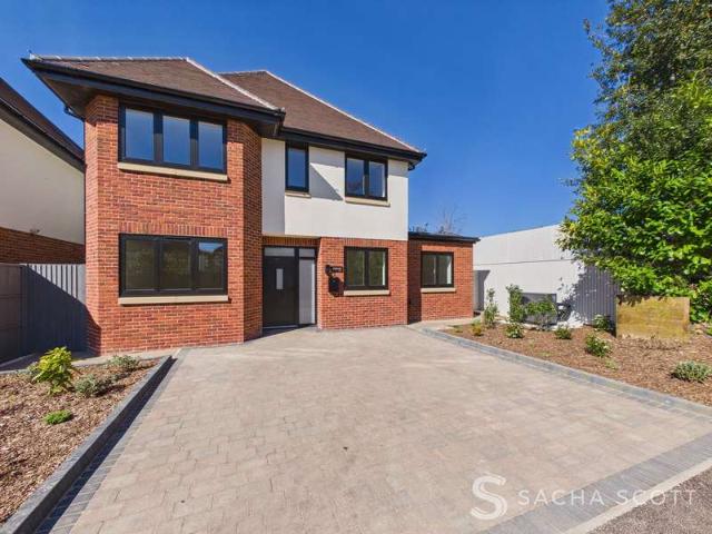 4 Bedroom Property