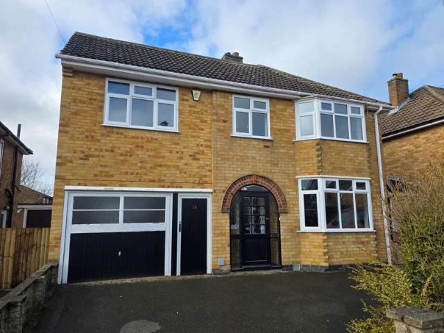 4 Bedroom Property