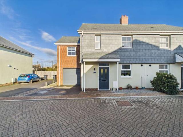 4 Bedroom Property