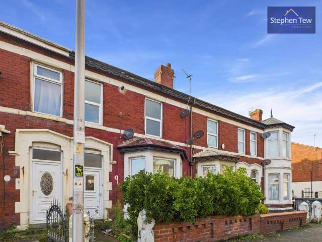 4 Bedroom Property