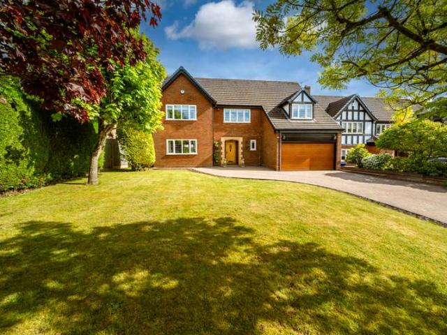 4 Bedroom Property