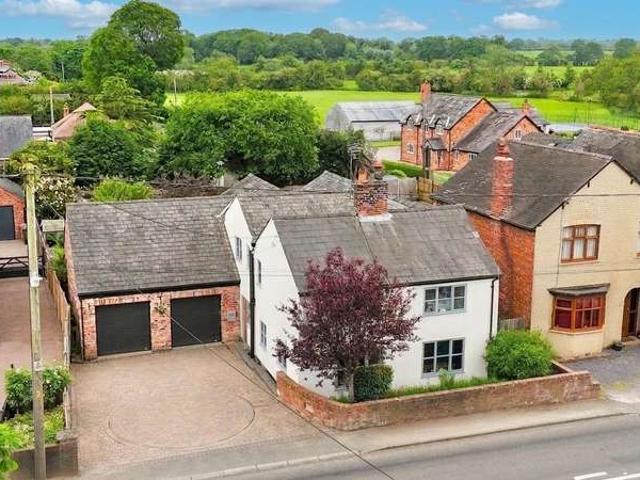4 Bedroom Property