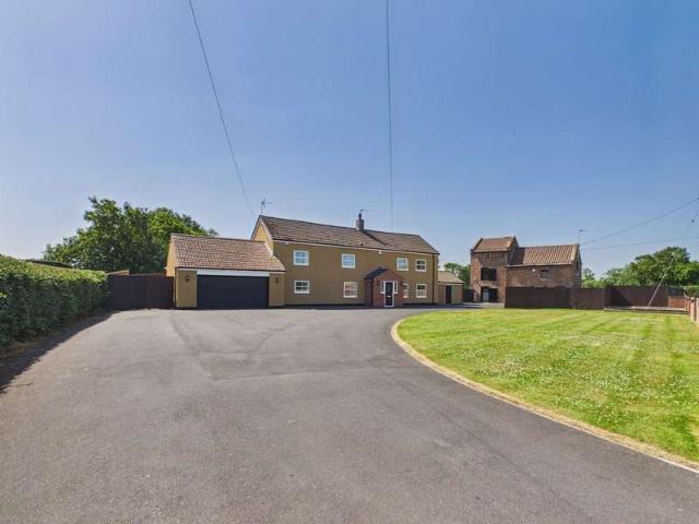 4 Bedroom Property