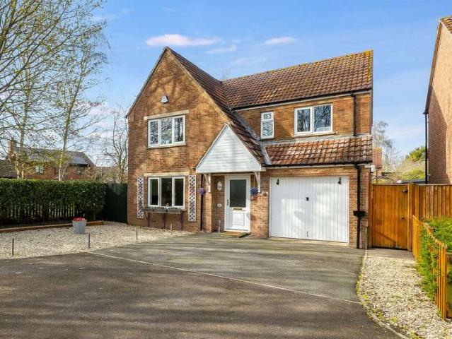 4 Bedroom Property