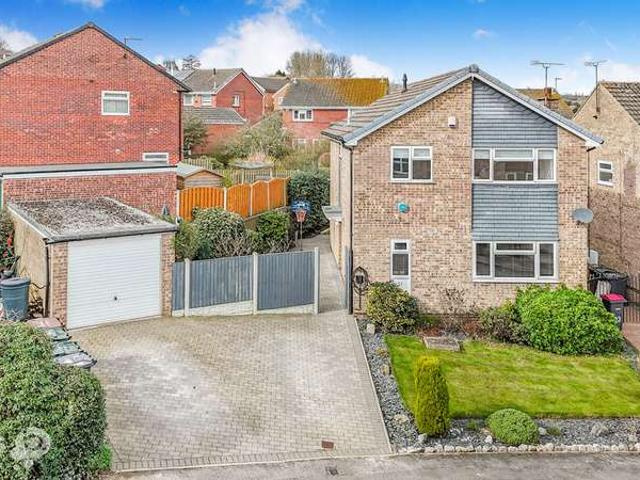 4 Bedroom Property