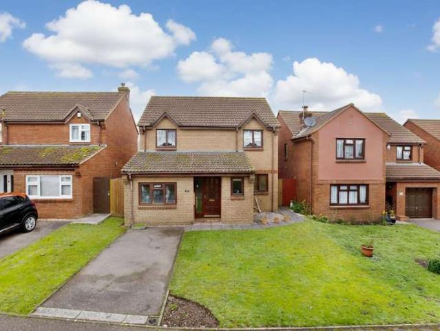 4 Bedroom Property