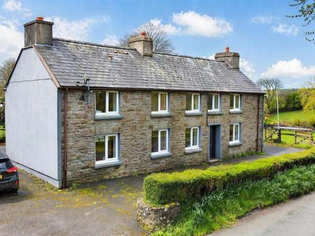 4 Bedroom Property