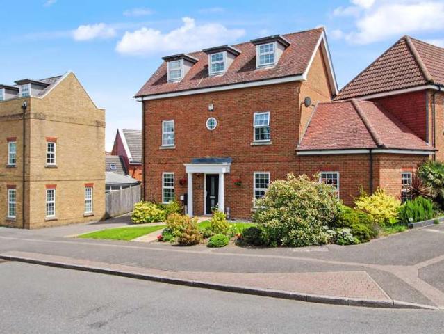 4 Bedroom Property