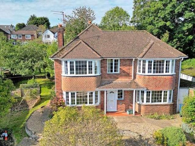 4 Bedroom Property