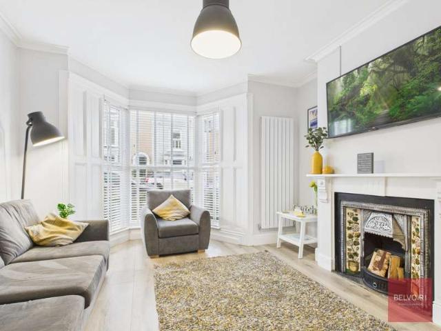 4 Bedroom Property