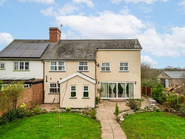 4 Bedroom Property