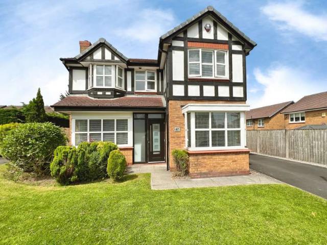 4 Bedroom Property