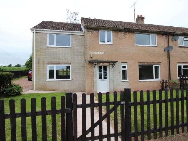 4 Bedroom Property