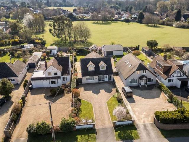 4 Bedroom Property