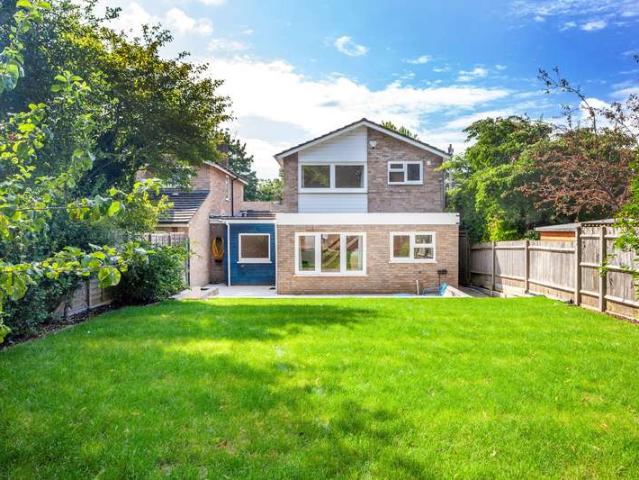 4 Bedroom Property
