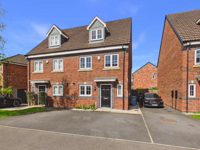 4 Bedroom Property