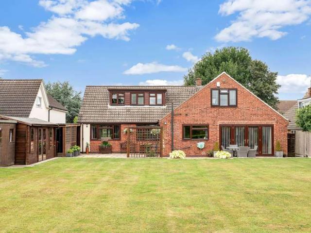4 Bedroom Property