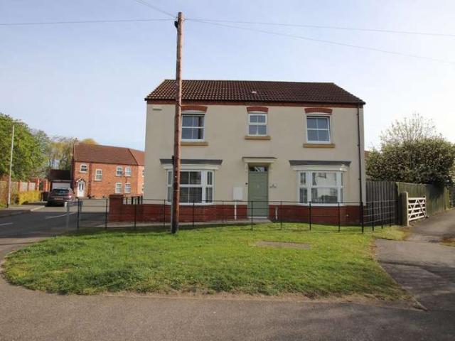 4 Bedroom Property