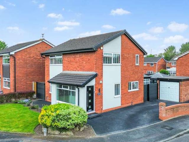 4 Bedroom Property