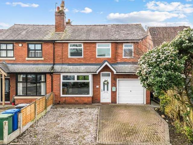 4 Bedroom Property