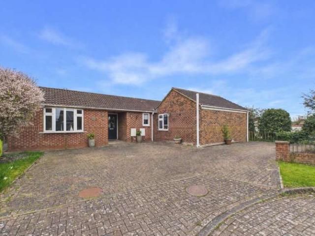 4 Bedroom Property