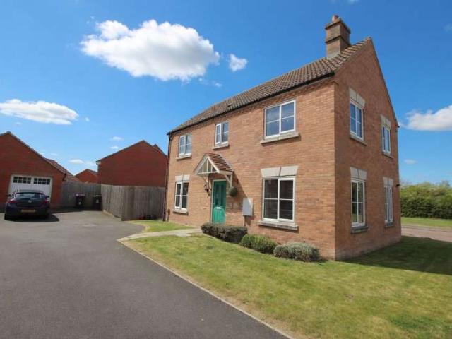 4 Bedroom Property
