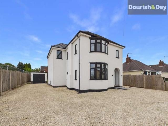 4 Bedroom Property