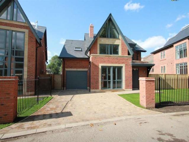 4 Bedroom Property