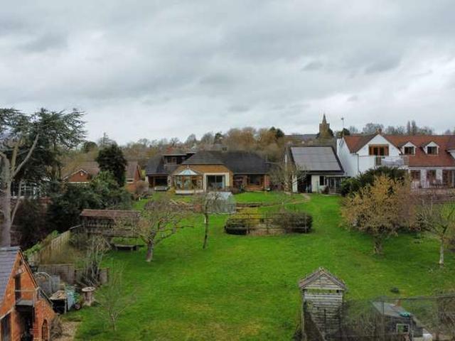 4 Bedroom Property