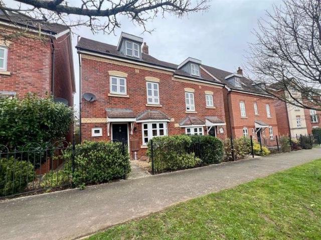 4 Bedroom Property