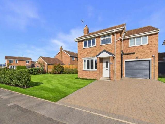 4 Bedroom Property