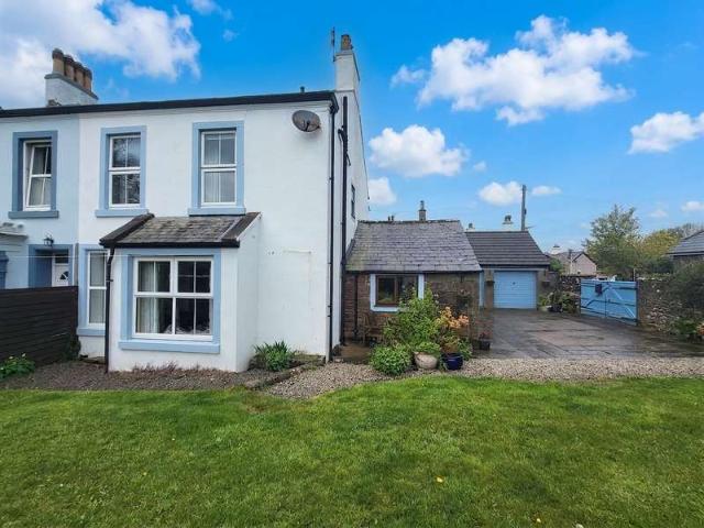 4 Bedroom Property