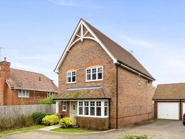 4 Bedroom Property