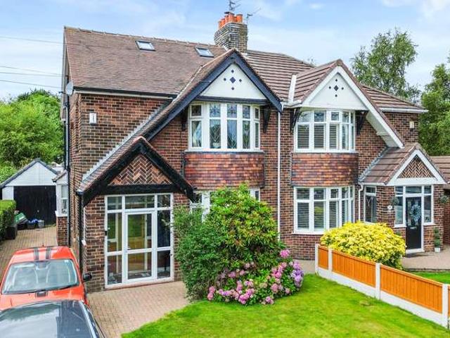 4 Bedroom Property