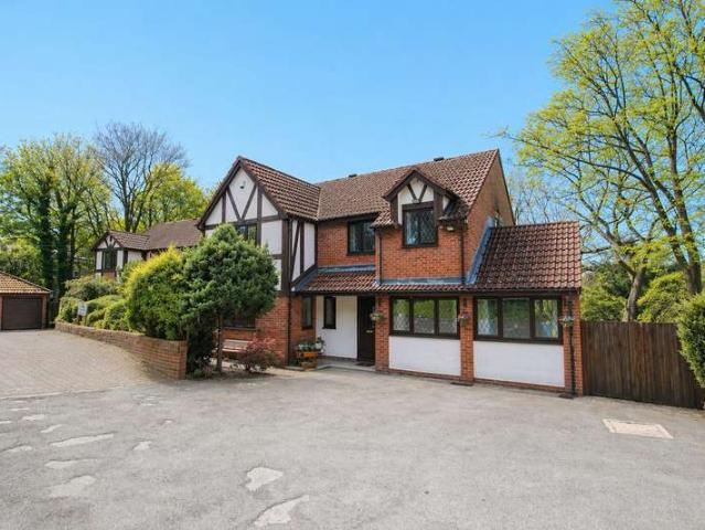 4 Bedroom Property