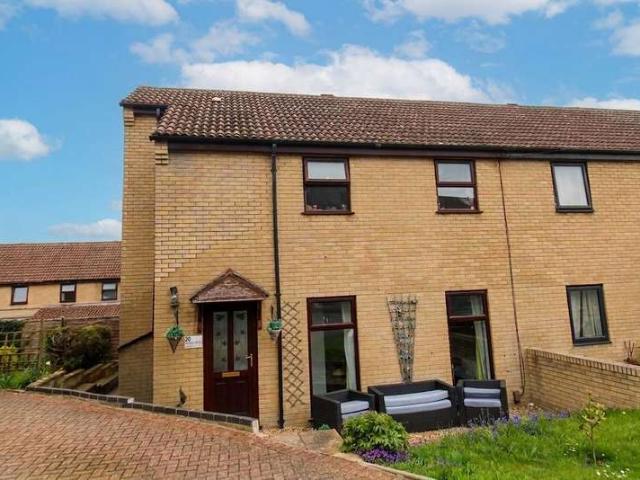 4 Bedroom Property