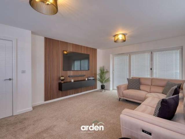 4 Bedroom Property