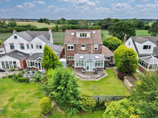 4 Bedroom Property