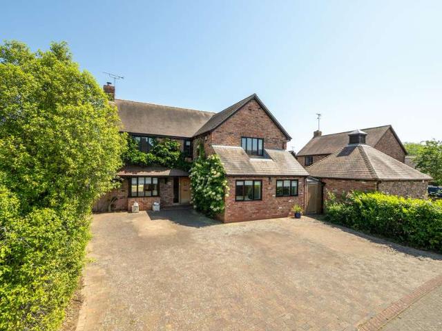4 Bedroom Property