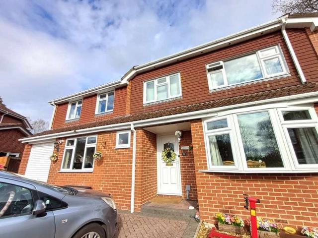 4 Bedroom Property
