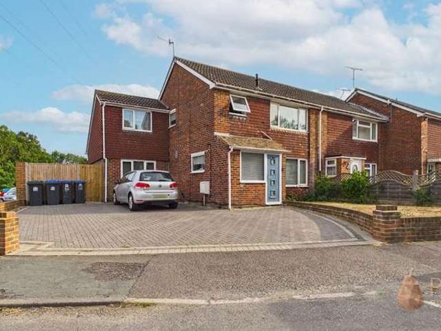 4 Bedroom Property