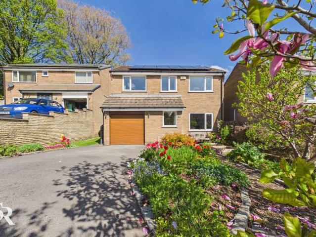 4 Bedroom Property